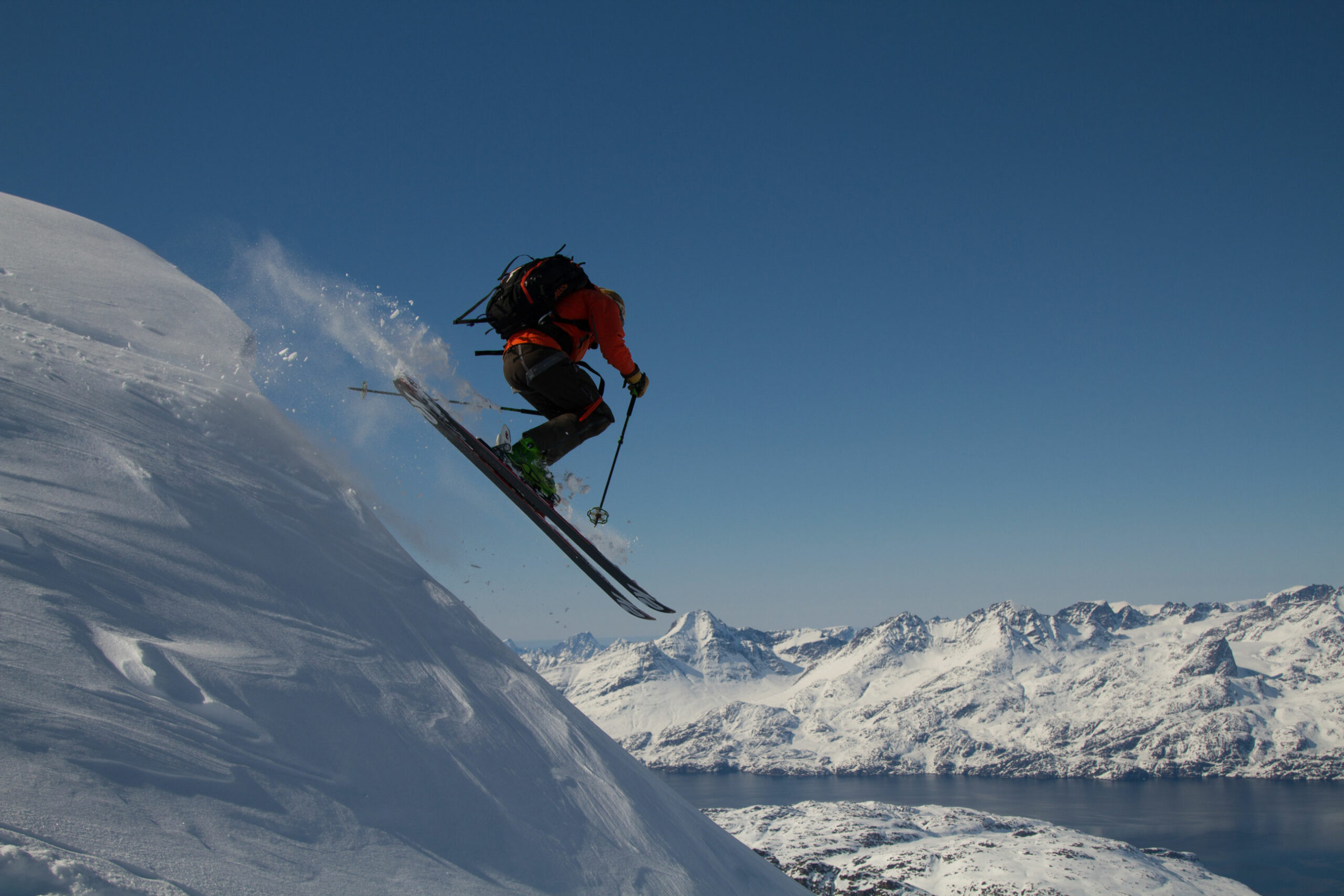 Greenland Heli Skiing - The best helicopter skiing in the world!